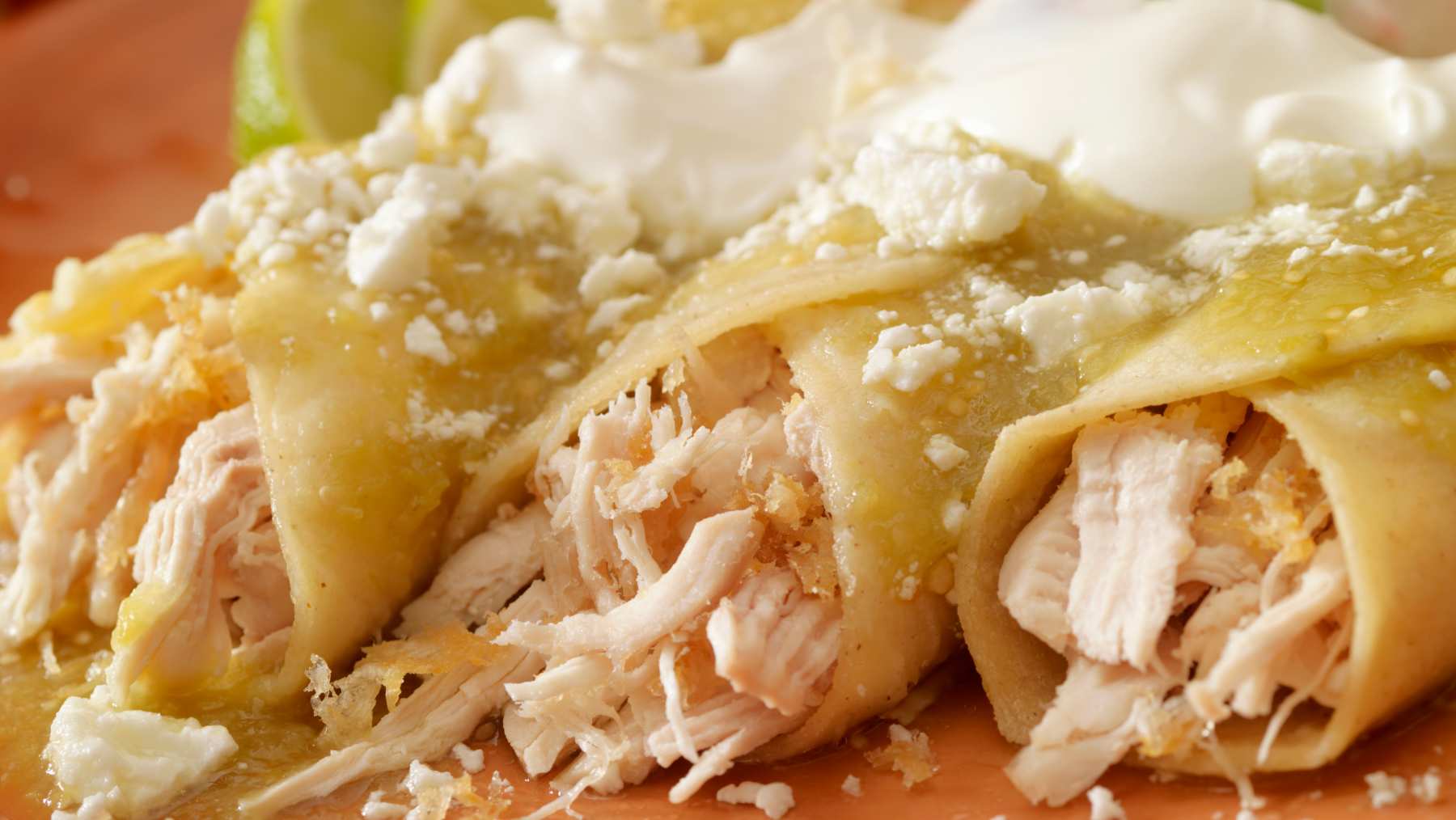 Enchiladas De Pollo Caseras: ¡Una Deliciosa Receta Mexicana Para Disfrutar! 2025 | LA CHECHI COCINA