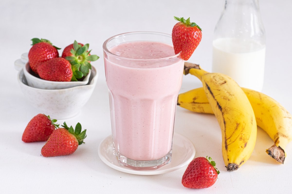 Smoothie De Fresas Y Plátano 2026 La Chechi Cocina
